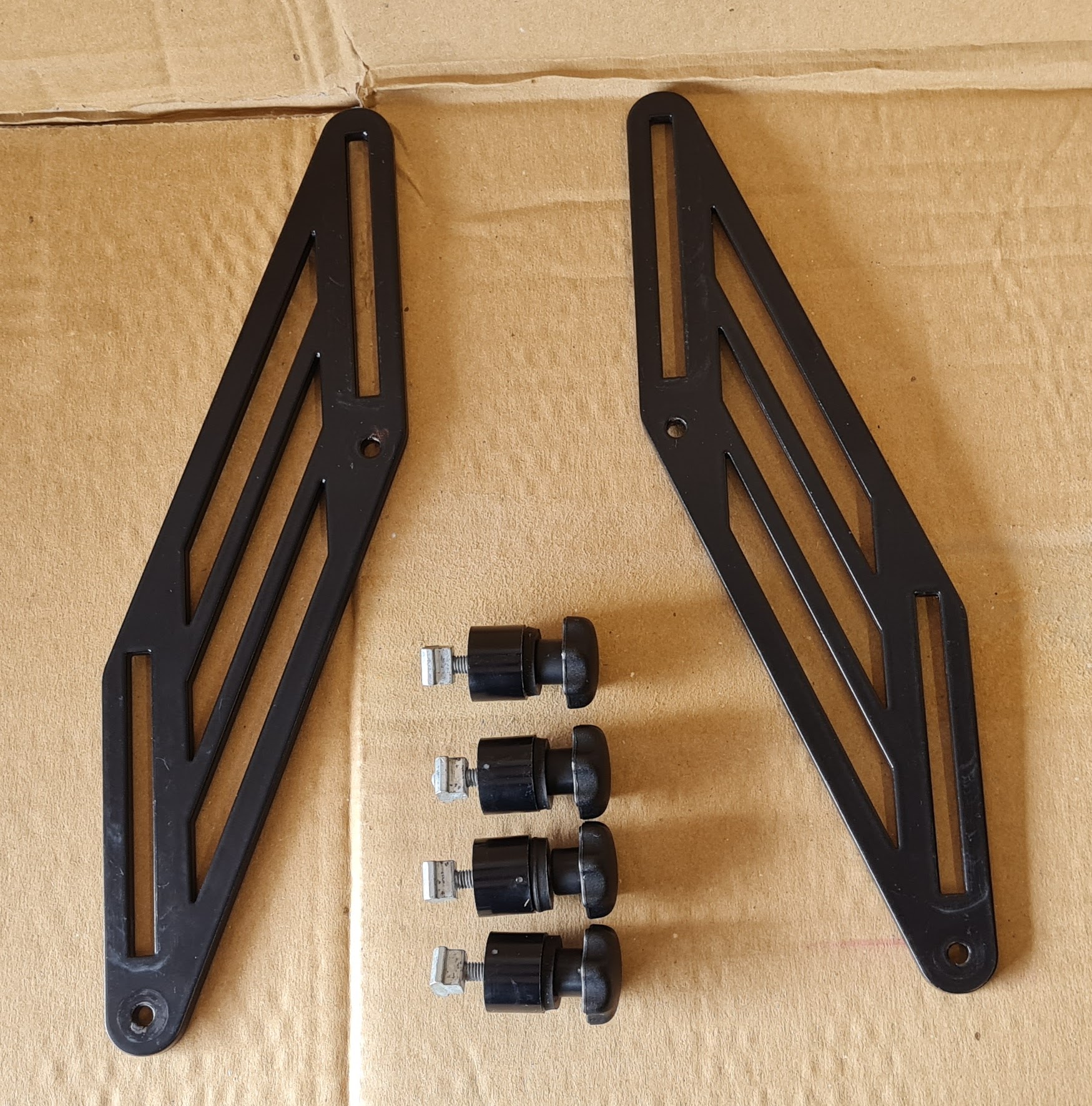 Explorer Gen 1 - Batzen screen adjuster SOLD - Parts, Accessories ...
